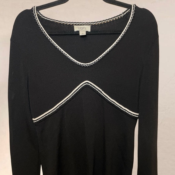 LOFT | Tops | Loft Black Top With White Accents | Poshmark